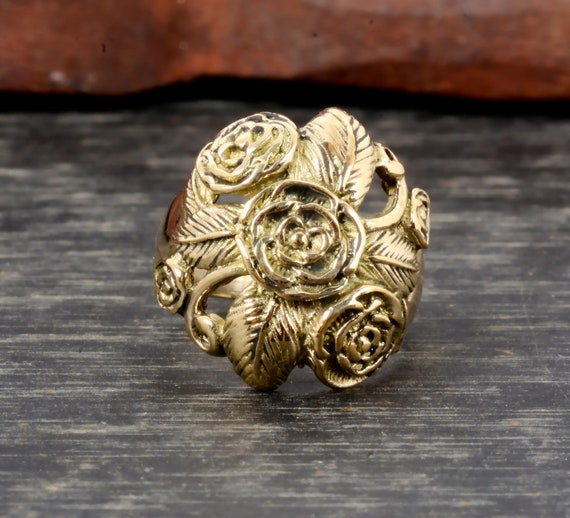 18k brass ring store