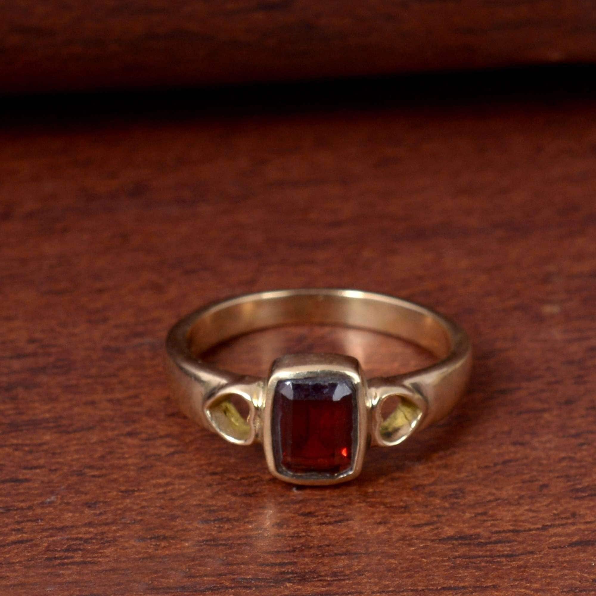 Victorian Garnet Brass Ring: Heart Design Band, Antique Deco Style - Etsy