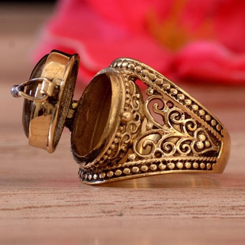 Secret Compartment Ring - Etsy