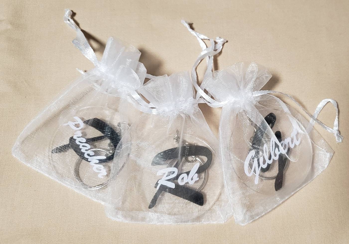 Vinyl Monogram Keychain/ Name and Initial Key Chain/ Gift/ - Etsy