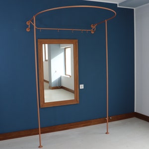 U Shaped Standing Oval Fitting and Dressing Room With Clothes Hanger ...