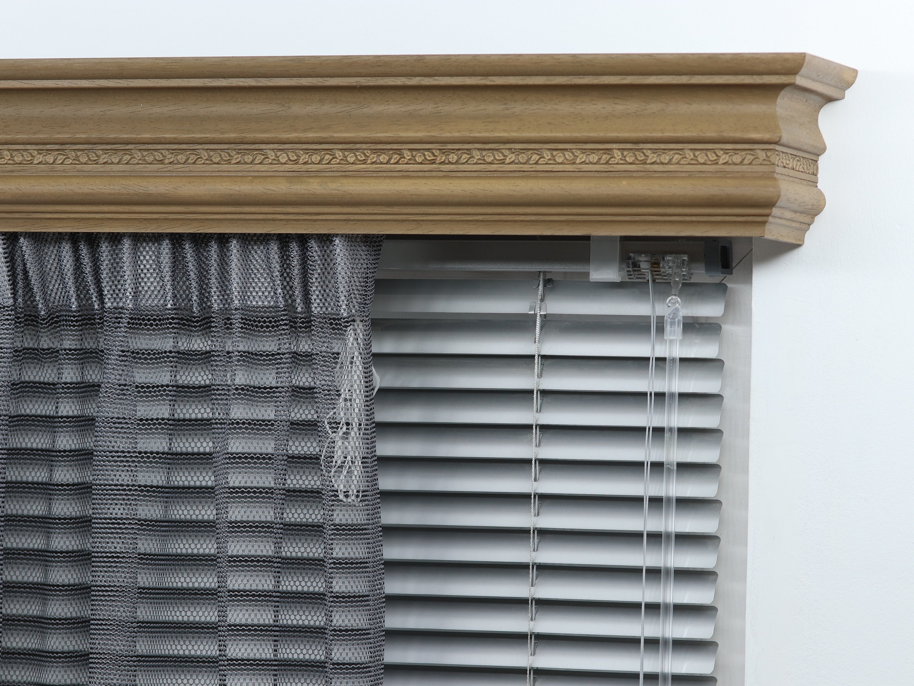 Single Window Cornice & Rail, Wooden Window Valance With Rail ...