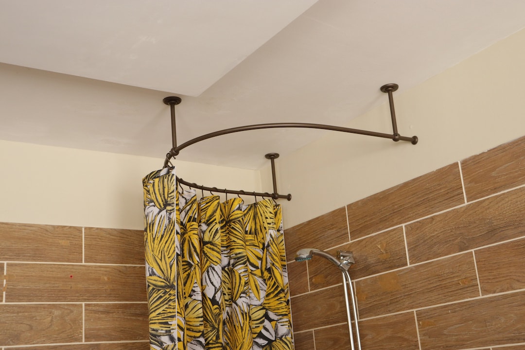 U- Shaped Oval 180 Degrees Shower Curtain Rod for Bathroom, Fitting and ...