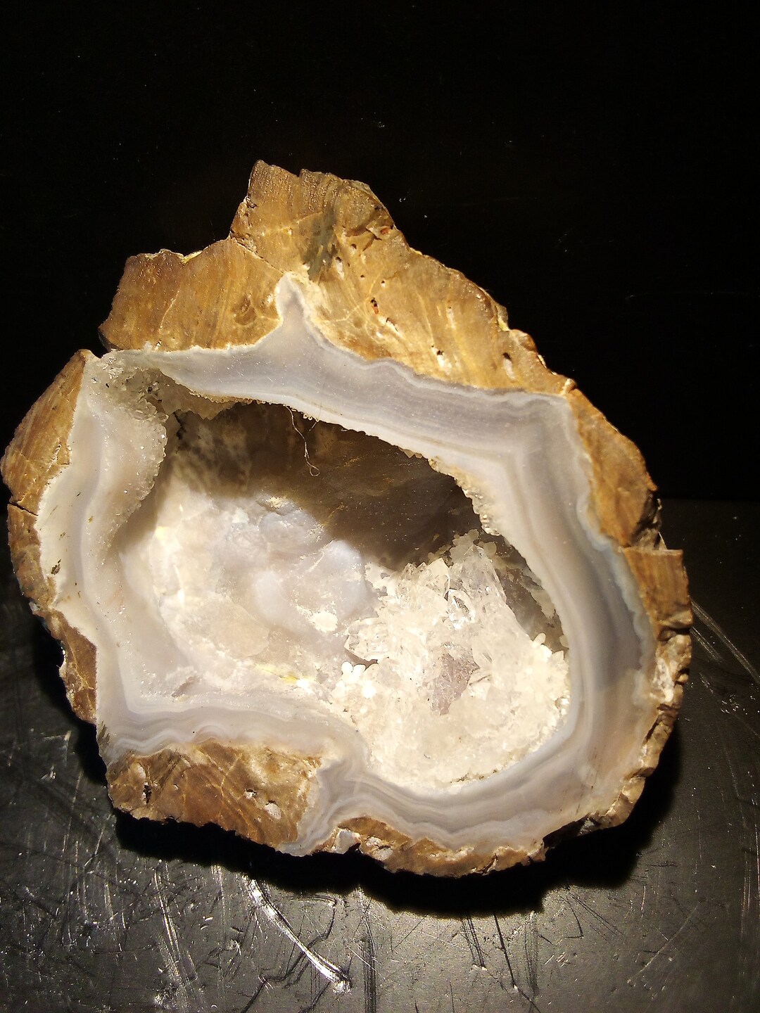 Small Utah Dugway Geode Half With Quartz Flower - Etsy
