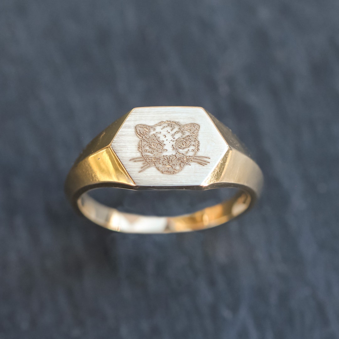 14k Gold Engraved Leopard Signet Ring - Etsy