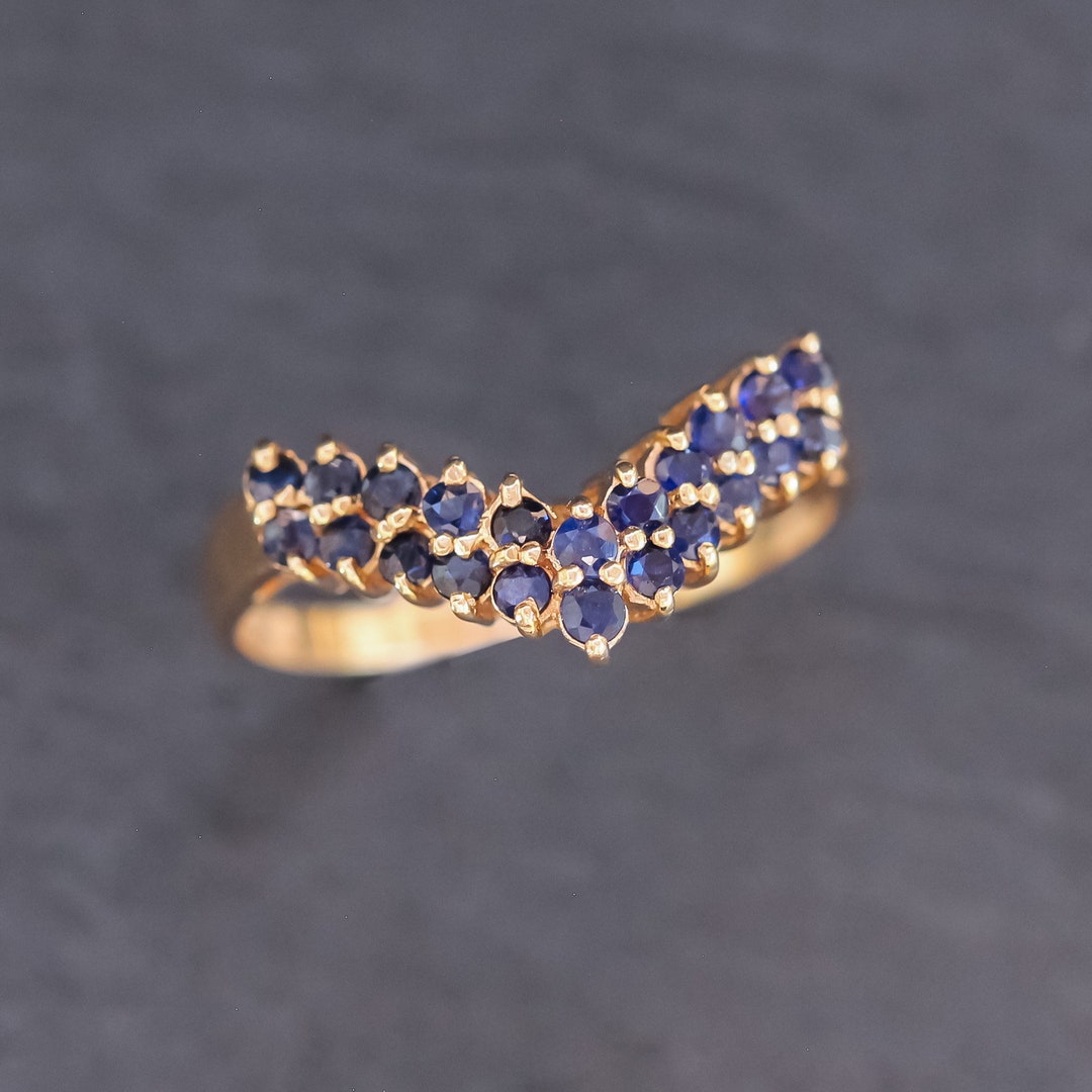 14k Gold Sapphire Contour Ring - Etsy