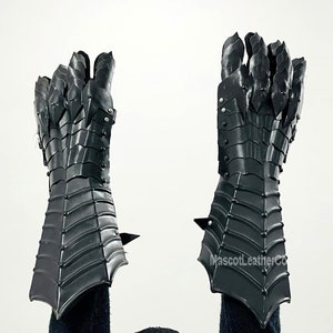 Medieval Nazgul Gauntlets: Black Steel Armor Gloves, Cosplay Costume - Etsy