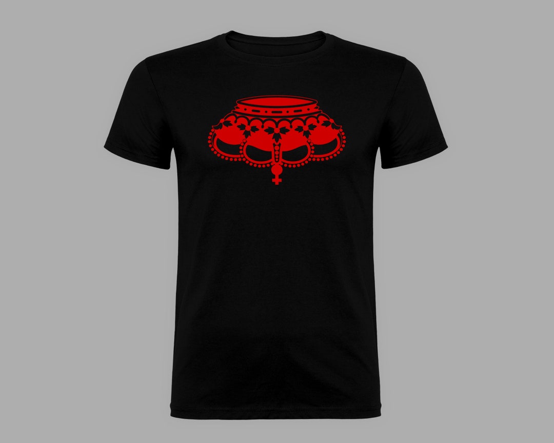 T-shirt Down the Monarchy - Etsy