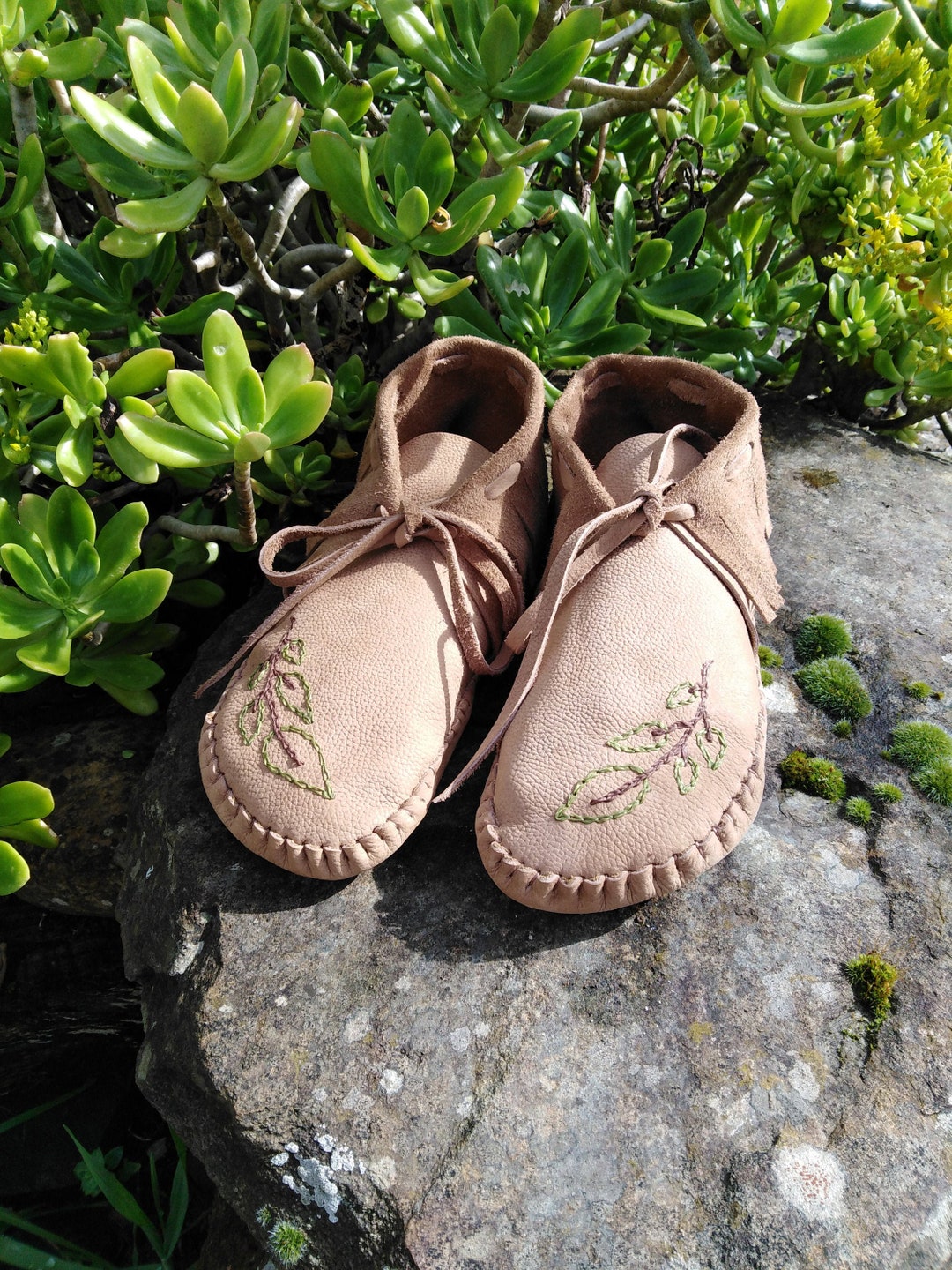Custom Made Leather Moccasins // Fringed Mocassins // Embroidered Shoes ...
