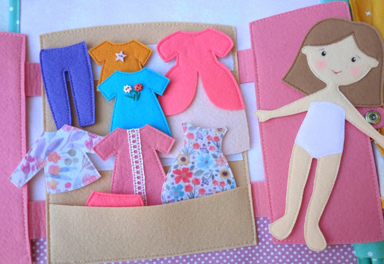 DOLLHOUSE Quiet Book PDF Pattern, Felt Doll With Clothes, Diy Quiet ...