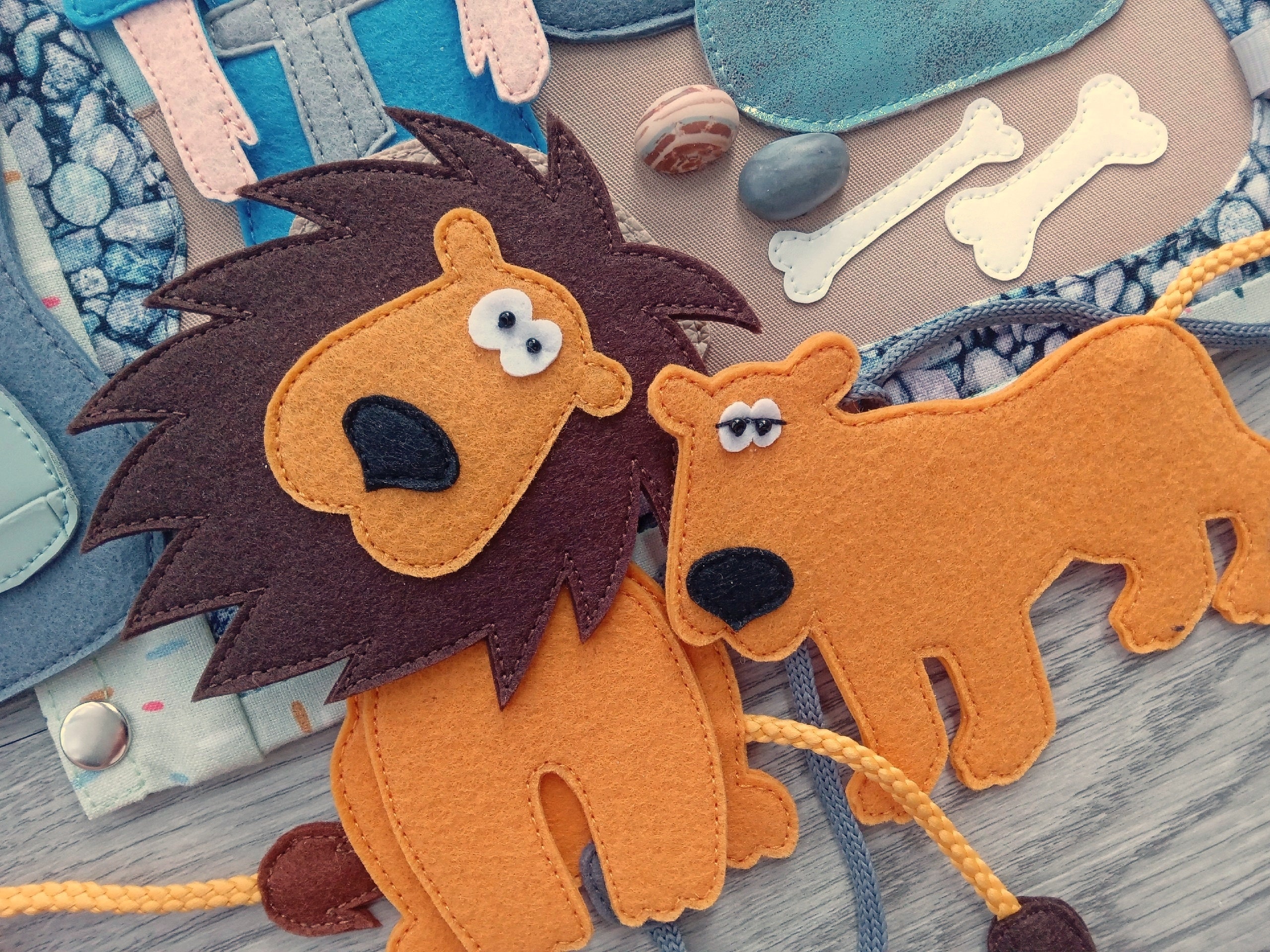Daniel in the Lions Den, BIBLE STORIES Quiet Book Pattern, Toddler Busy ...