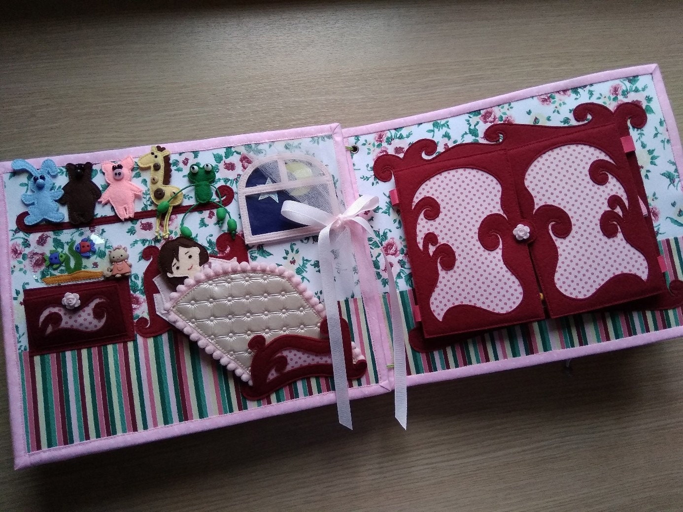 DOLLHOUSE Quiet Book Pdf Pattern & Tutorial, Pattern for 2 Quiet Book ...