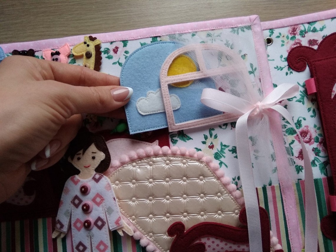 DOLLHOUSE Quiet Book Pdf Pattern & Tutorial, Pattern for 2 Quiet Book ...