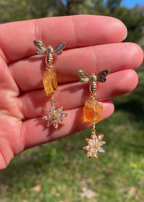 Citrine bee earrings store