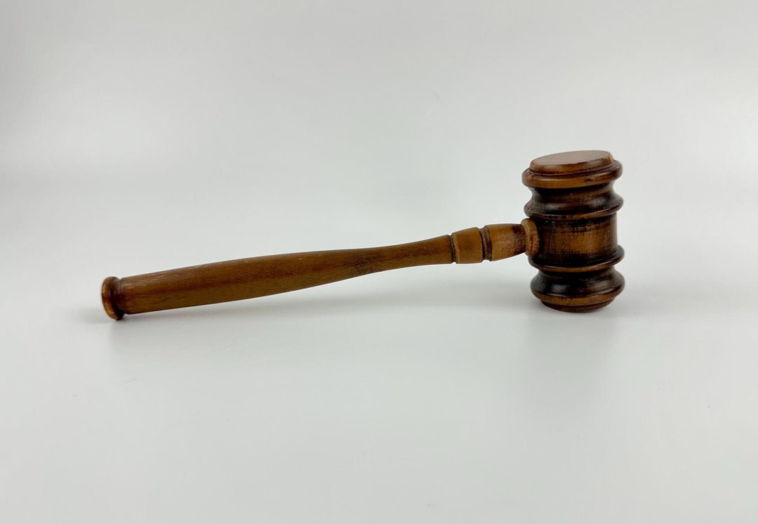Vintage Wood Gavel Judge Gavel Wood Mallet Auction Hammer Legal Decor ...