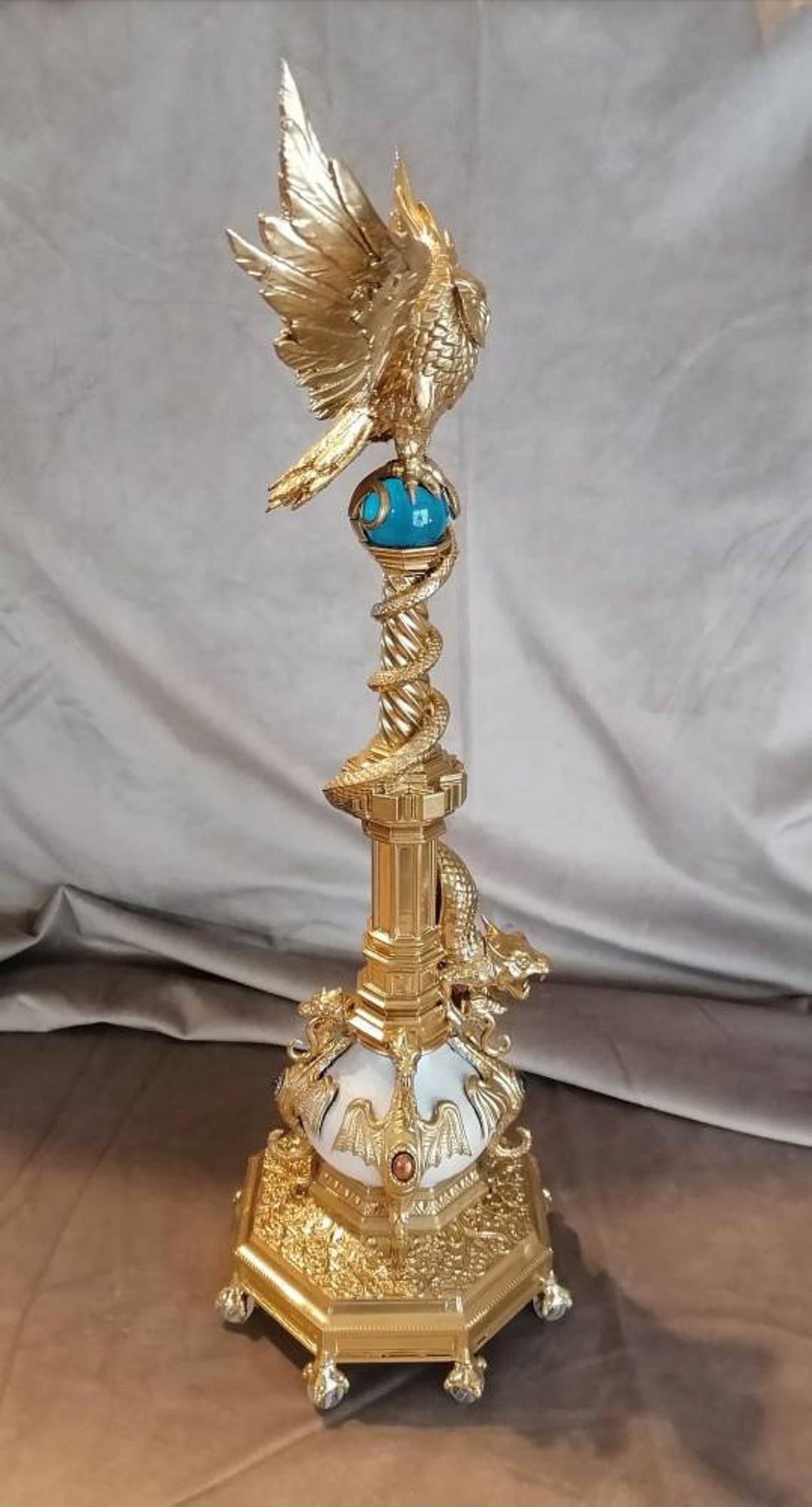 Dumbledore's Desk. Hogwarts Owl Lectern. Harry Potter - Etsy