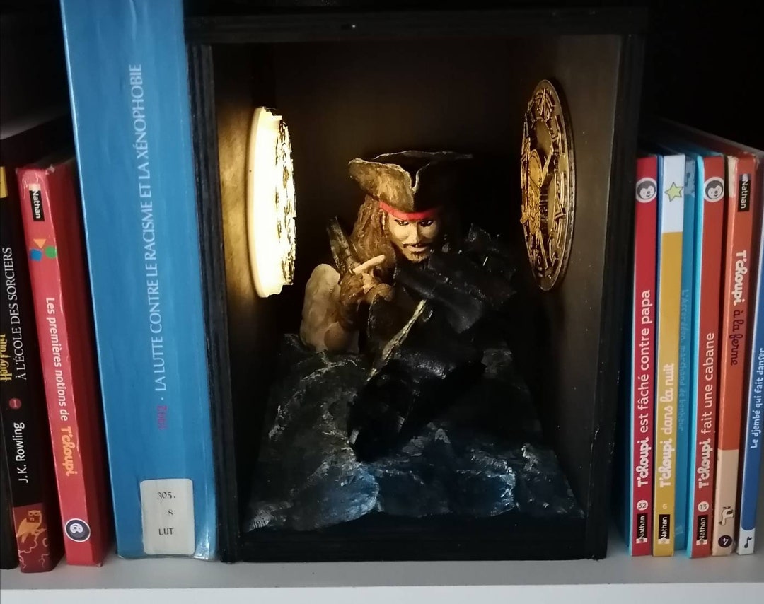 Book Nook Jack Sparrow & Black Pearl - Etsy