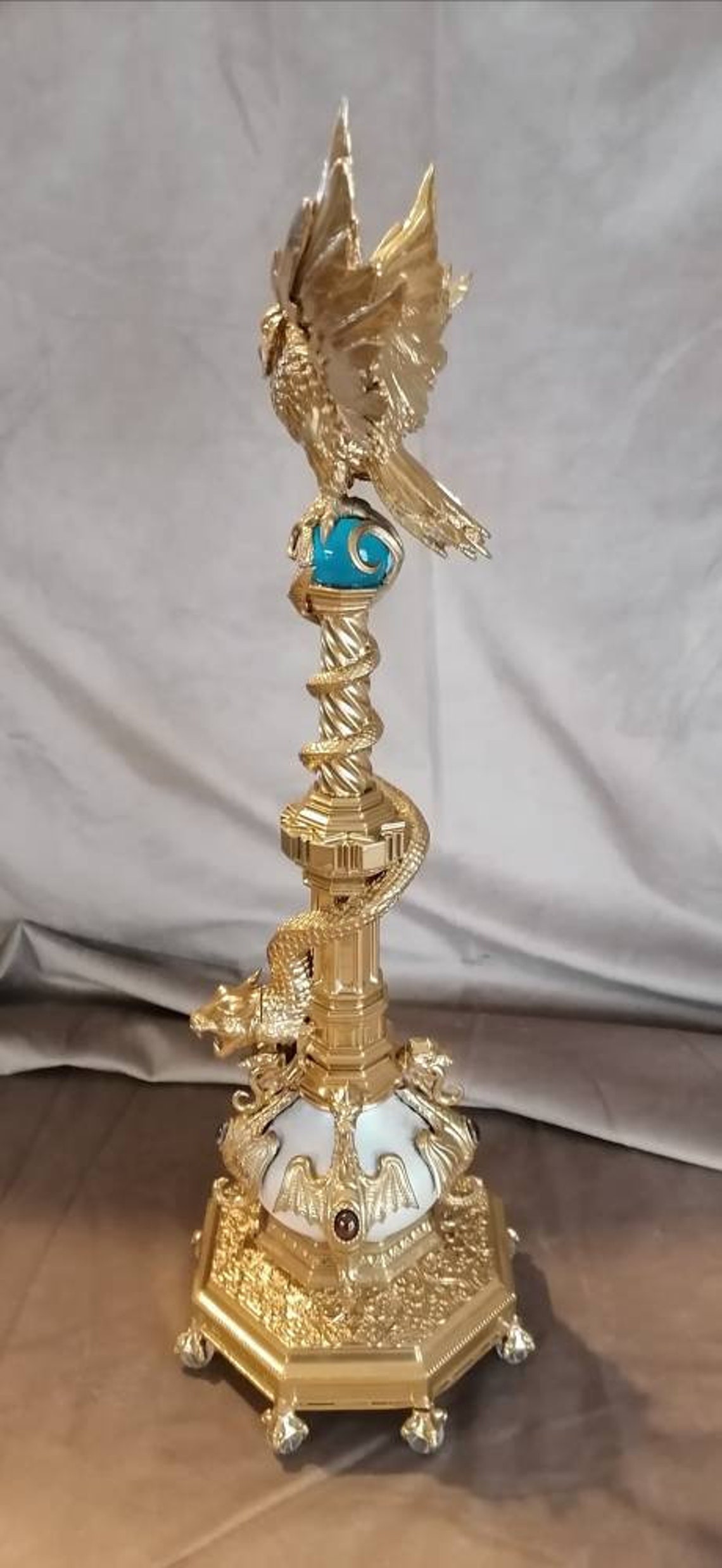 Dumbledore's Desk. Hogwarts Owl Lectern. Harry Potter - Etsy