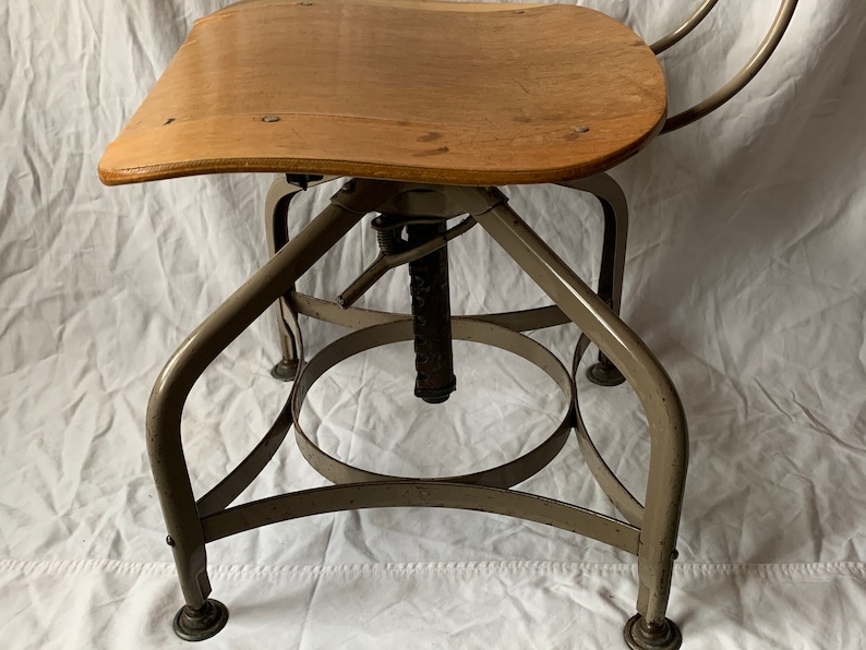 Vintage Industrial Toledo Uhl Adjustable Machinist Stool/ Drafting ...