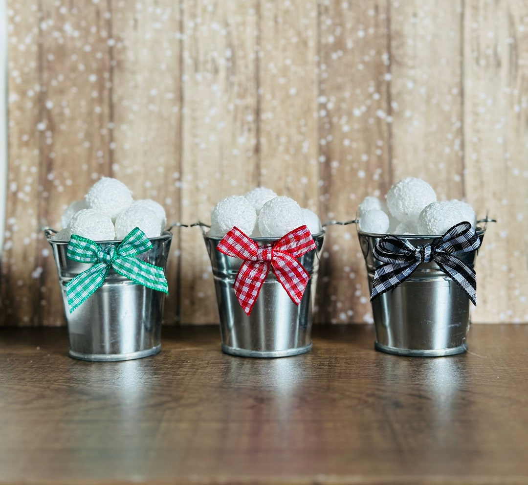 Faux Snowballs Pail Bucket, Mini Snowball Decor for Winter Tiered Trays ...