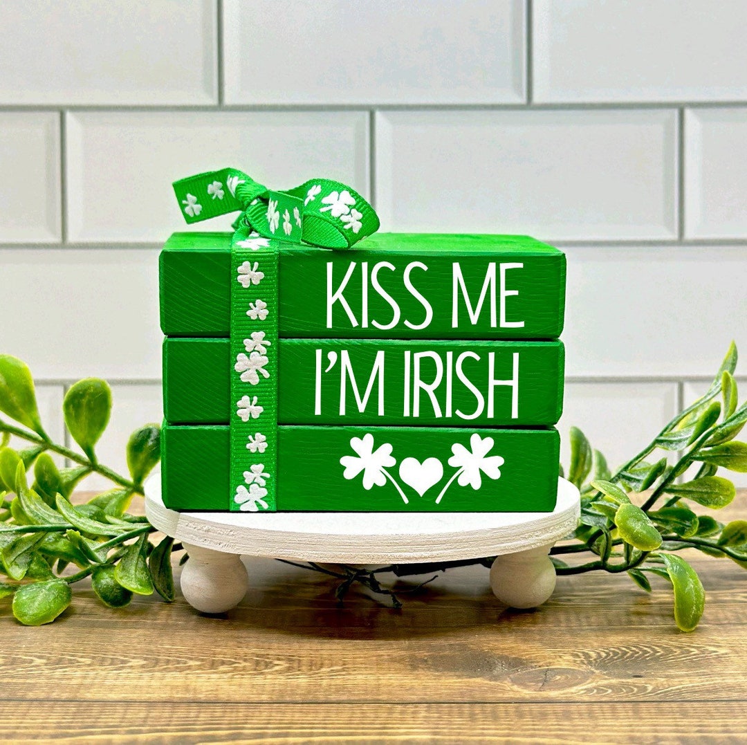St Patrick's Day Tiered Tray Decor Mini Book Stack Saint Patricks ...