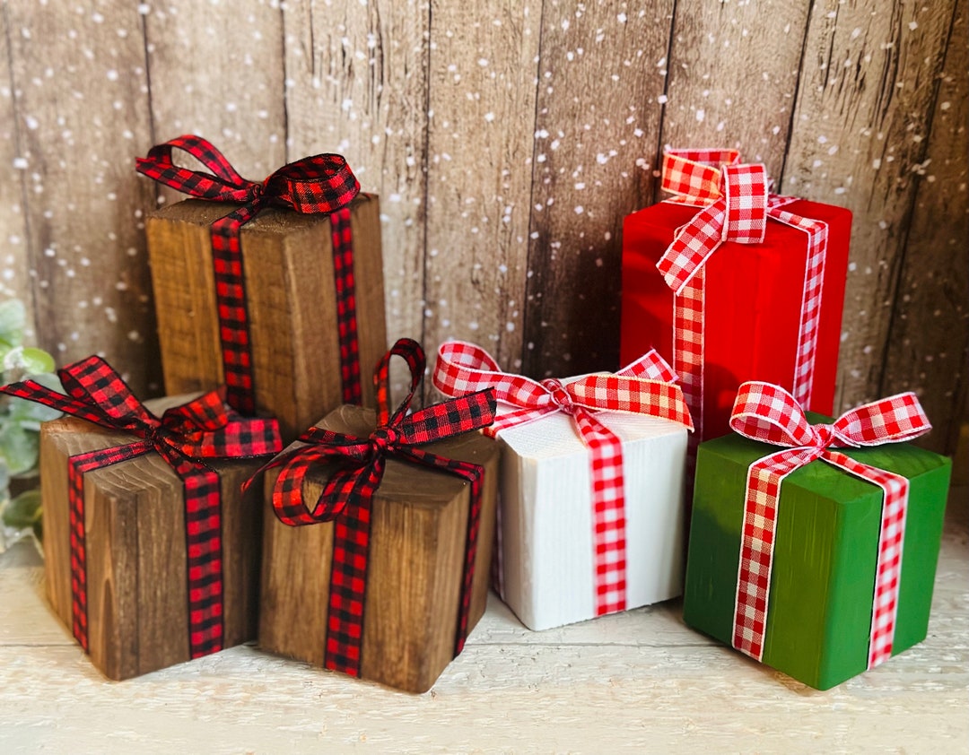 Set of 3 Wooden Christmas Gifts Farmhouse Christmas Décor Rustic ...