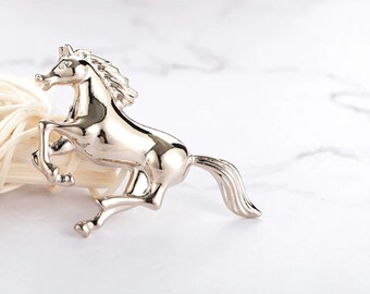Ascot Pin - Etsy