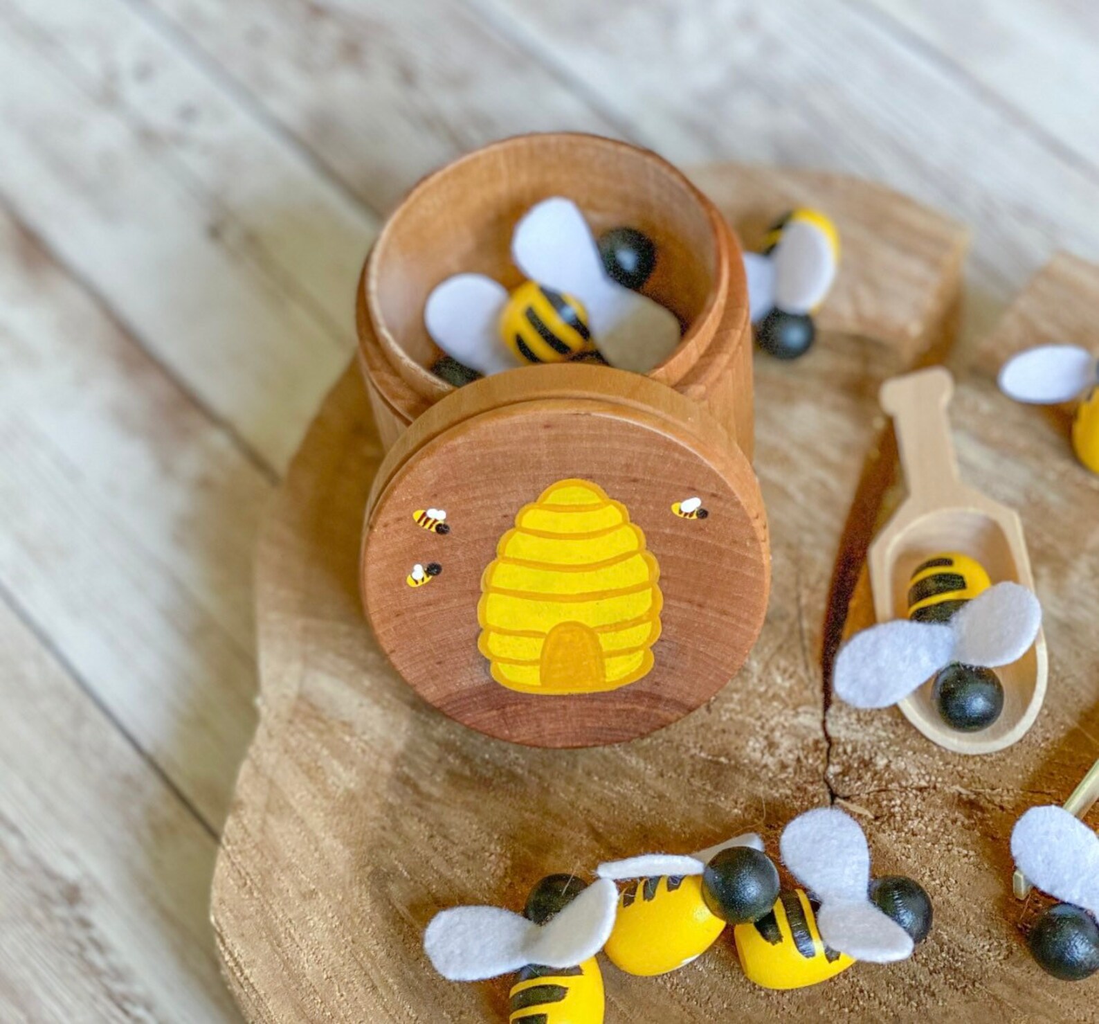 Wooden Counting Number Bumble Bees With Hive / Montessori | Etsy