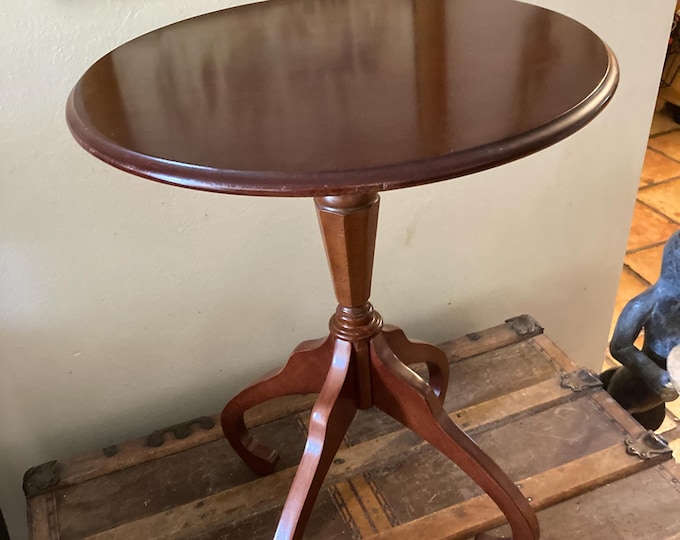 Vintage Round Pedestal Cocktail Table, Vintage Bombay Accent Table ...