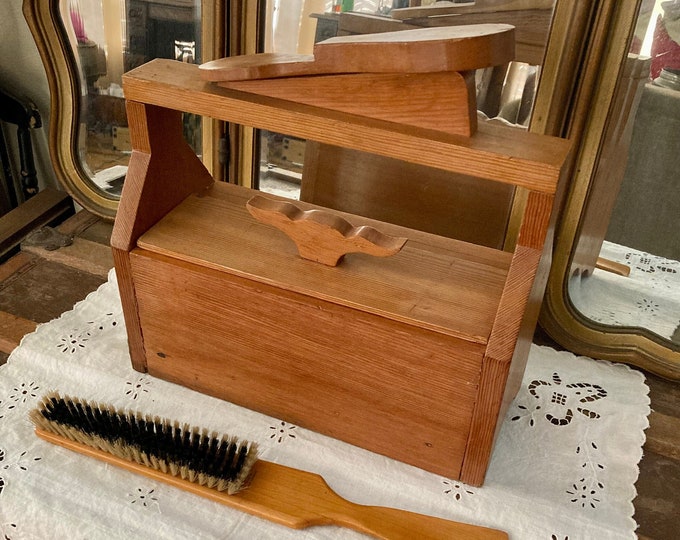 Vintage Shoeshine Box With Shoehorn and Brush, Handcrafted Shoe Care ...