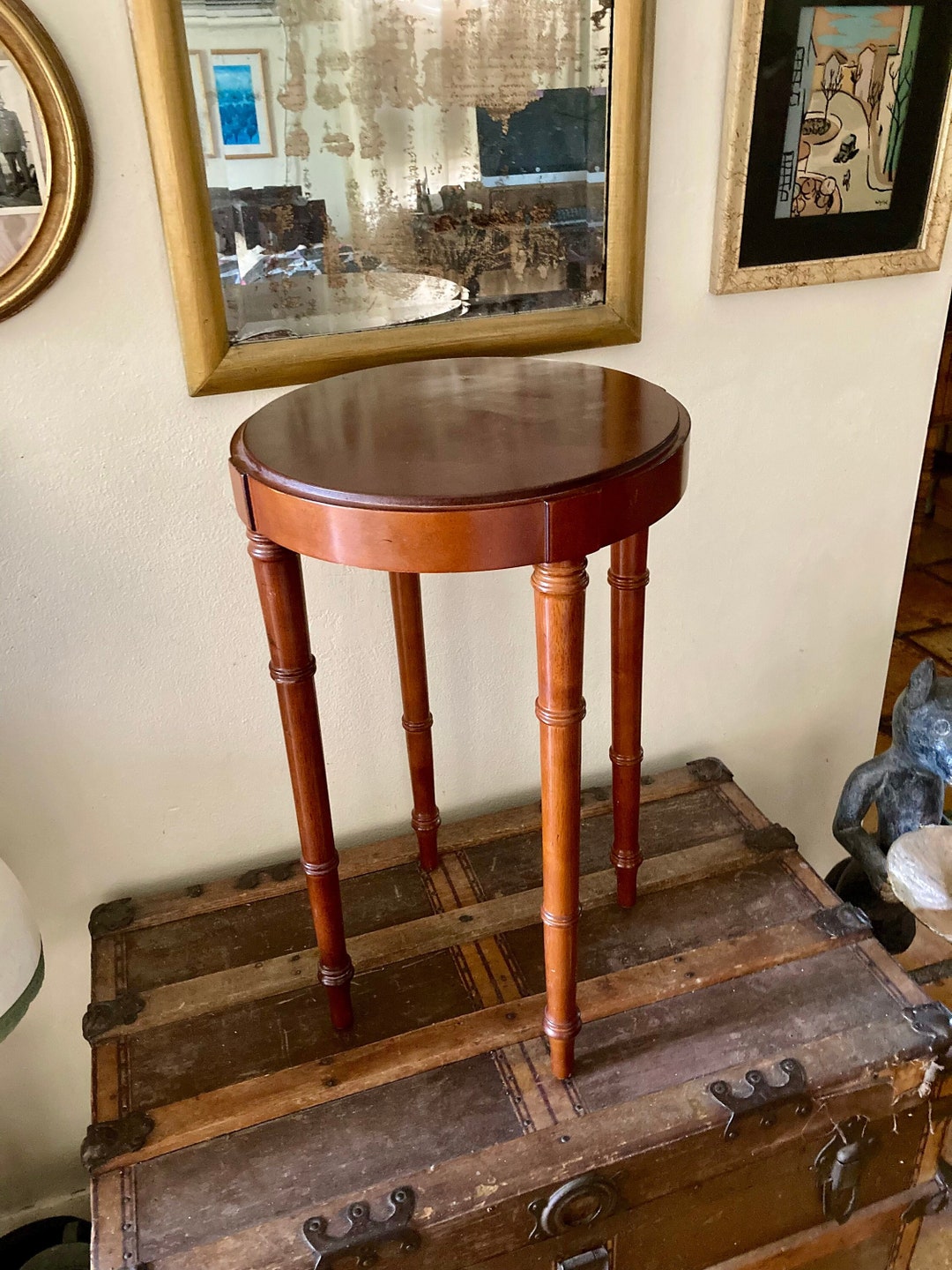 Vintage Round Accent Table, Vintage Bombay Entryway Table, Vintage ...