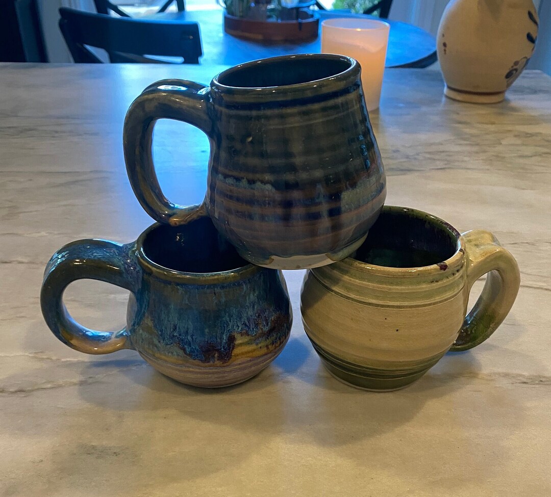 Roman Dana Hubbell Art Drip Pottery Mugs (set of 3) - Kauai, Hawaii - Etsy
