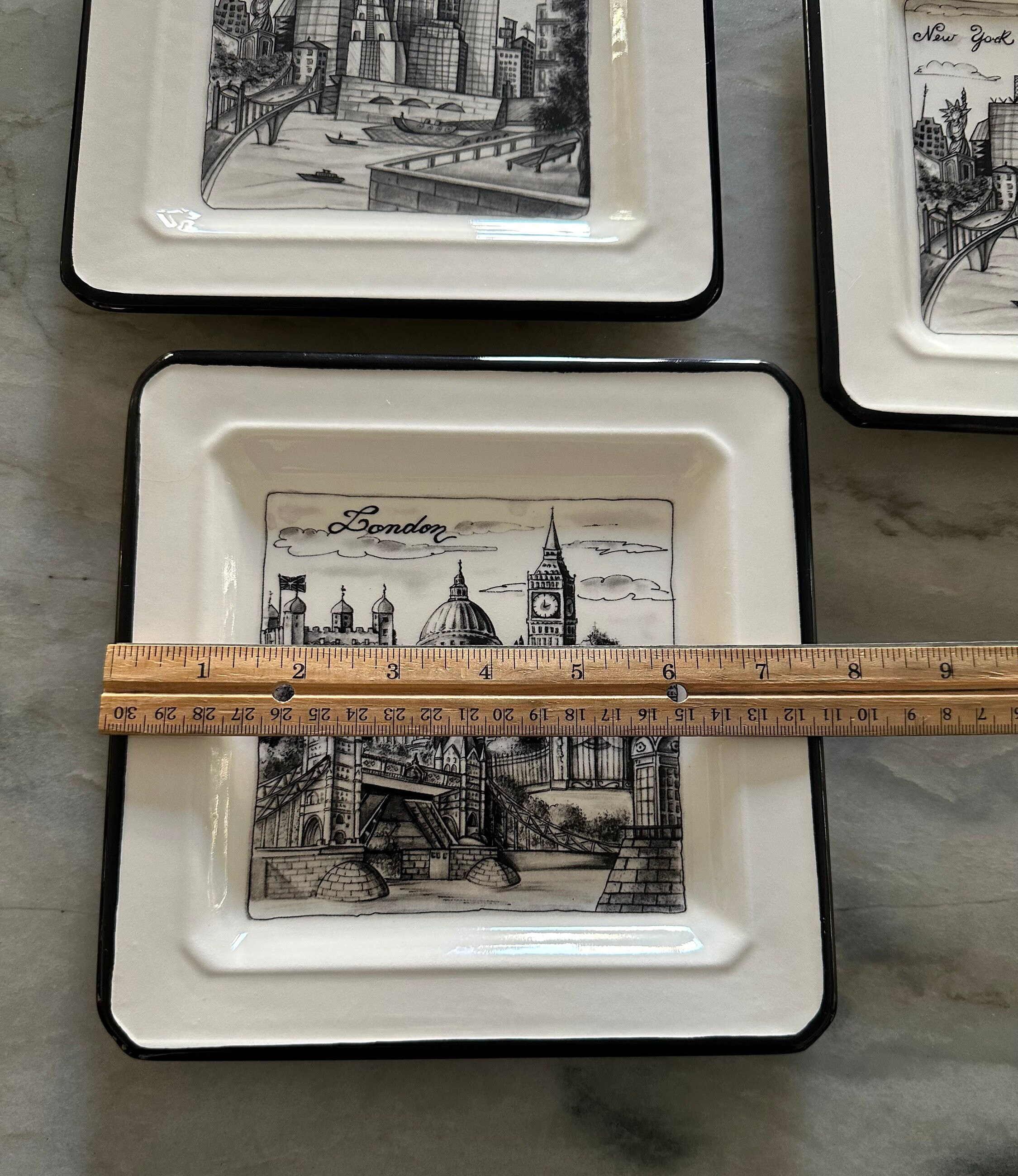 Brunelli Square cities Plates set of 3: 2 NYC 1 - Etsy