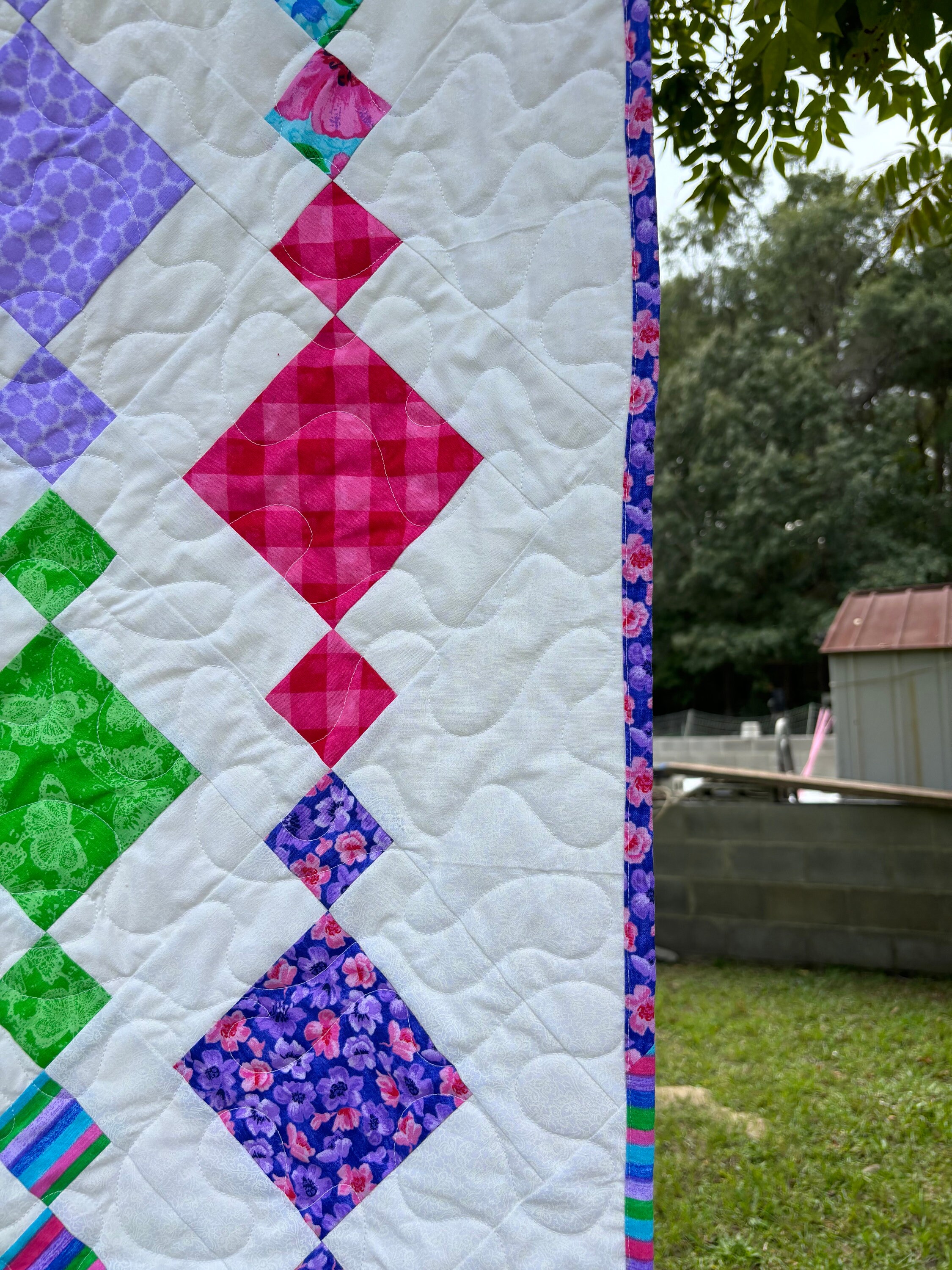 Cheerful Chandelier Quilt - Etsy