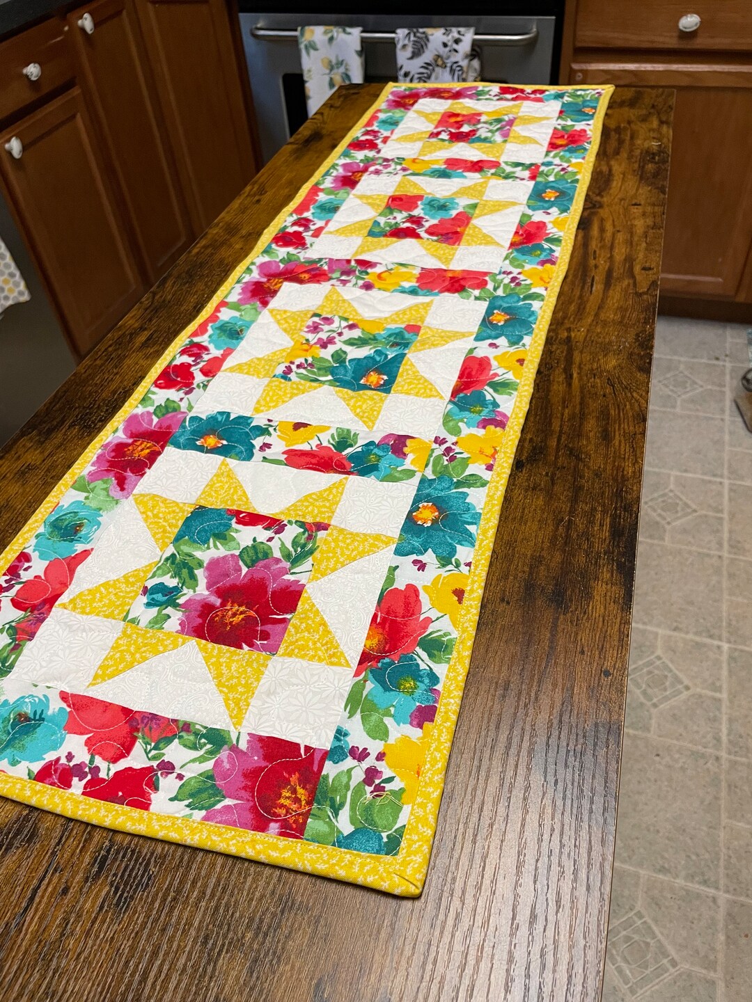 Pioneer Woman Breezy Blossoms Table Runner - Etsy