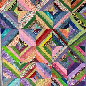 Scrappy, String Pieced, Throw Quilt - Etsy