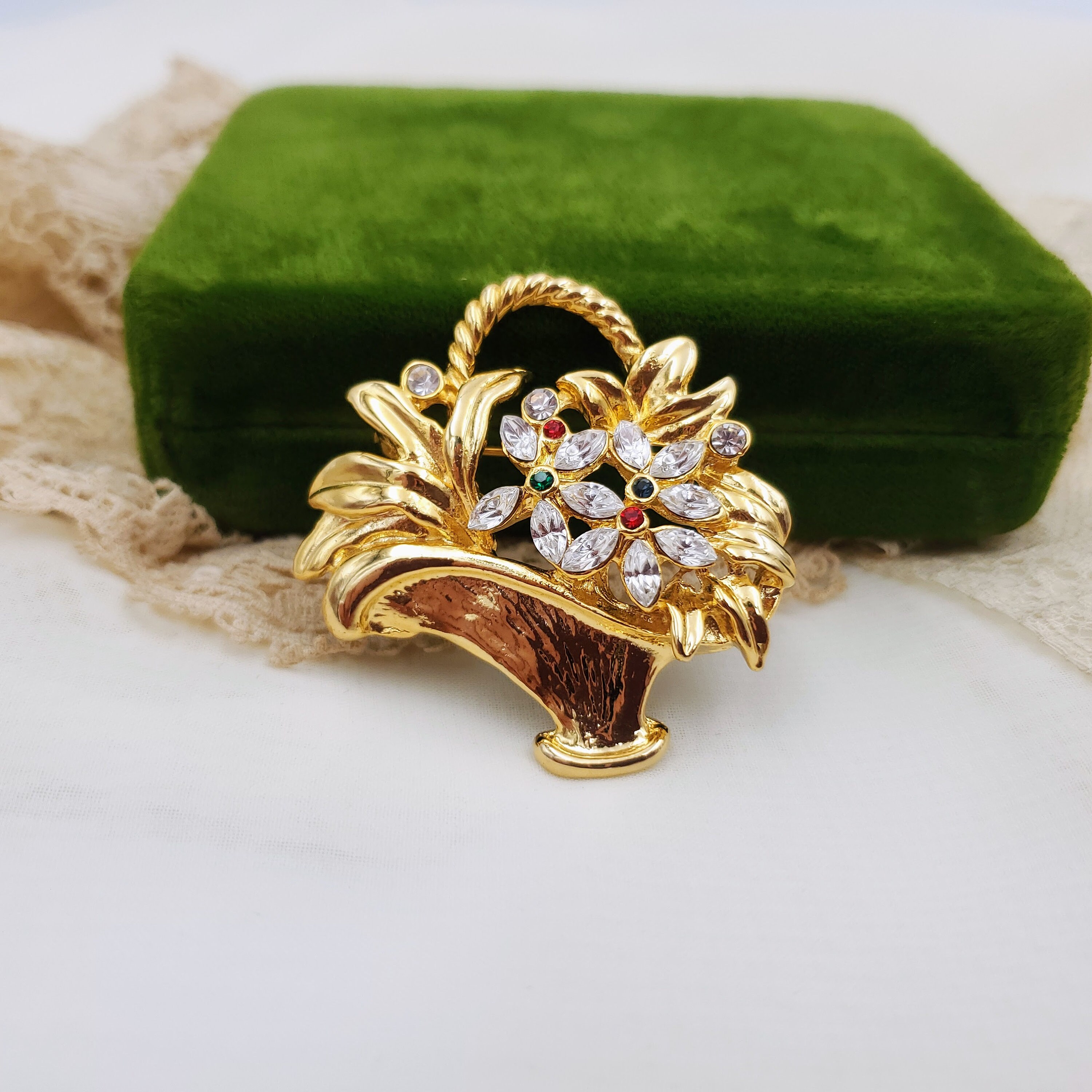 Vintage Flower Basket Brooch Bouquet, Gold Tone Plant Pin - Etsy