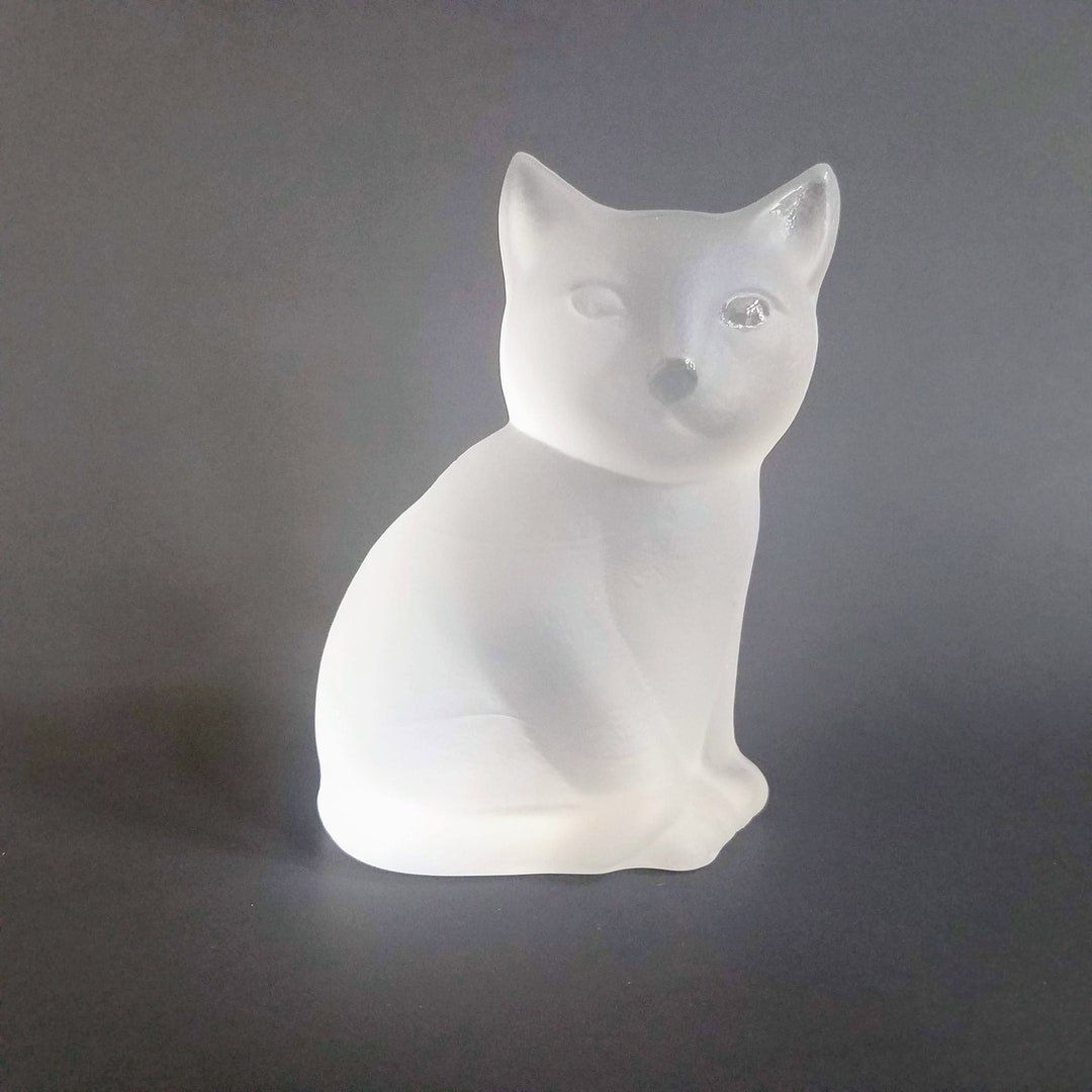 Nybro Paperweight, Frosted Glass Sitting Cat, Vintage Collectible ...