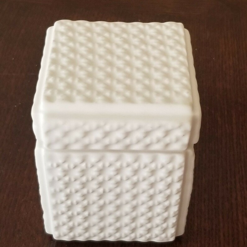 Global Views Ceramic Dimple Box Matte White 6 X 4.5 X 4.5 - Etsy
