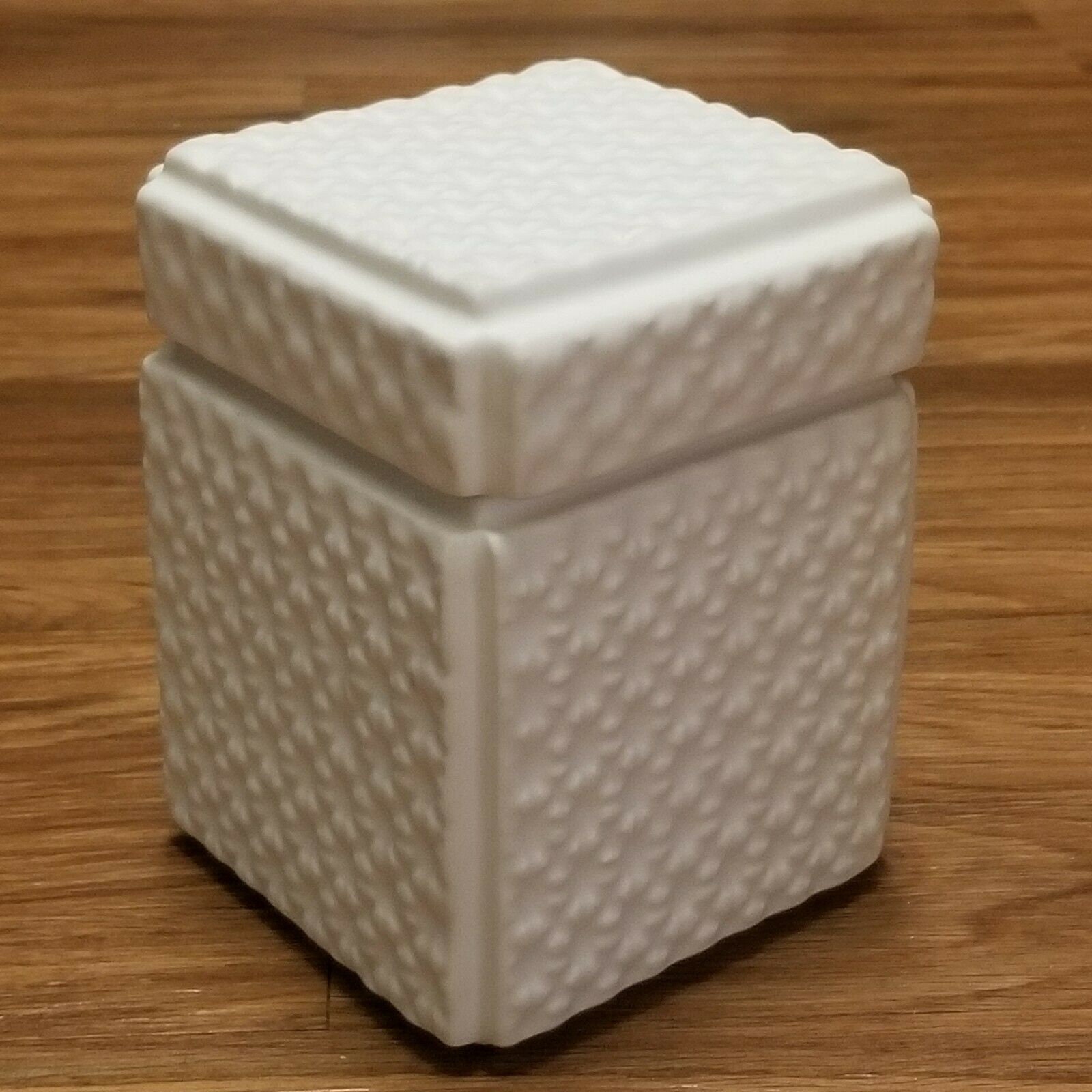 Global Views Ceramic Dimple Box Matte White 6 X 4.5 X 4.5 - Etsy