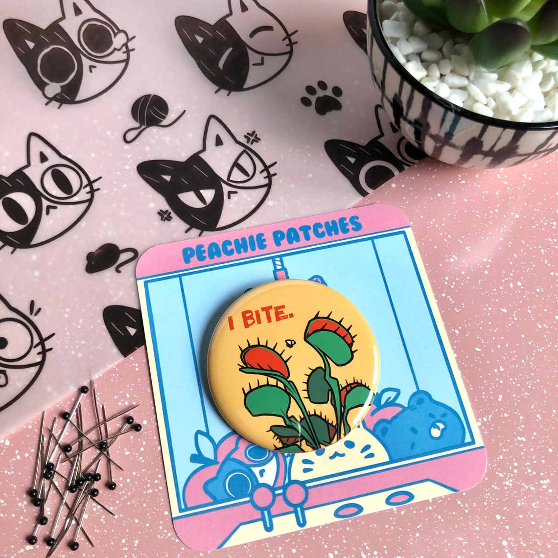 I Bite Pin Back Button for Clothes, Backpacks, Bags, Etc. 2.25 Inch ...