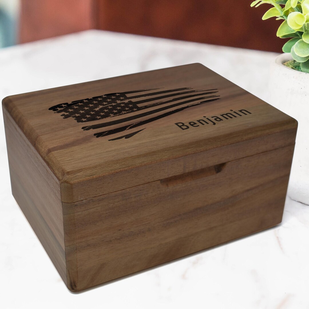 USA Flag Keepsake Box, Personalized Independence Day Gift, Acacia Wood ...