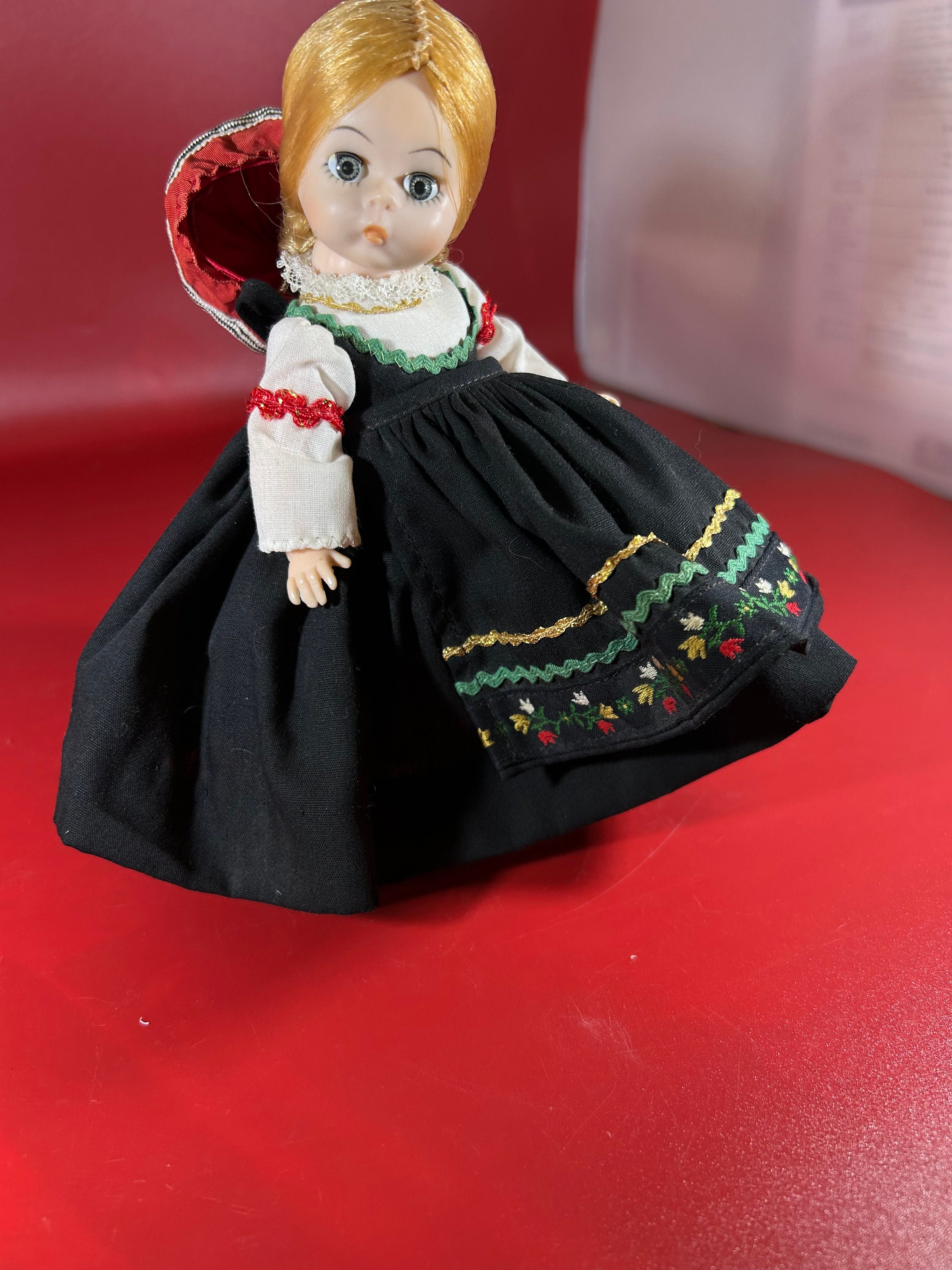 Vintage Madame Alexander Finland Doll - Etsy