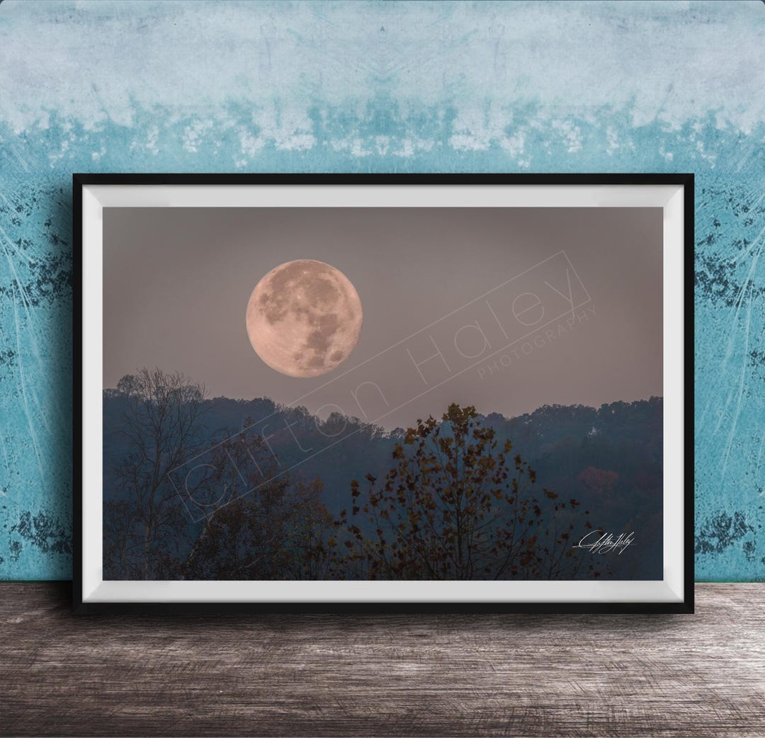 Super Moon Art Print: Lunar Eclipse Over East Tennessee Mountains - Etsy