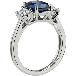 Miley Cyrus Ring | Miley Cyrus Diamond Ring | Miley Engagement Ring ...