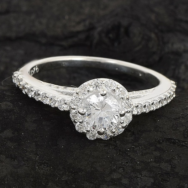 April Birthstone Ring - Etsy