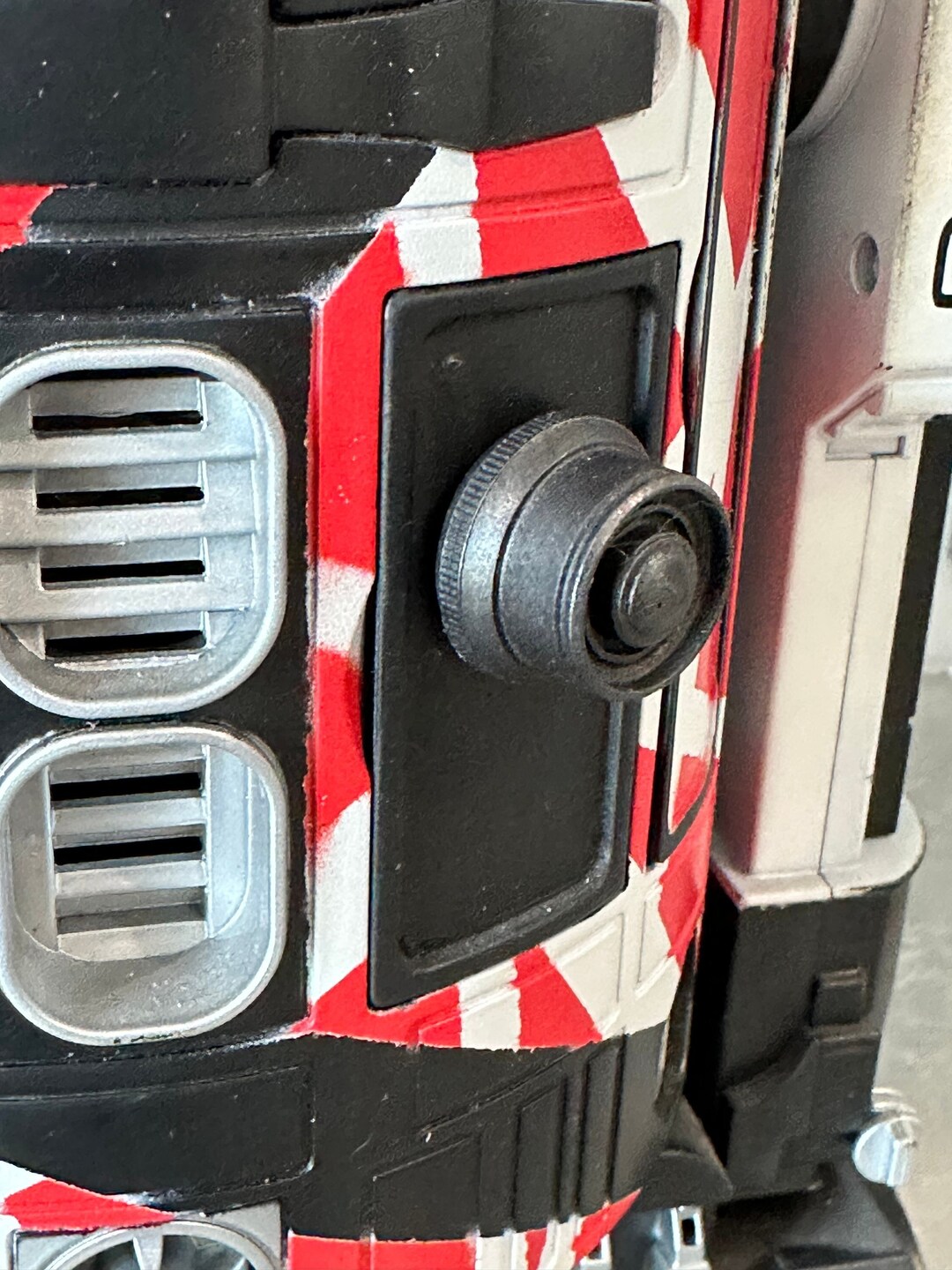 Star Wars Galaxy's Edge Droid Depot Restraining Bolt W/ Magnet - Etsy