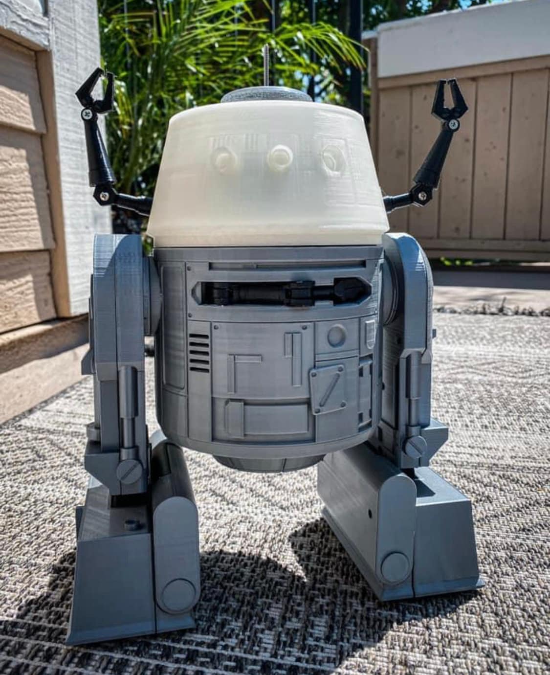 Star Wars Galaxy's Edge Droid Depot CHOPPER Conversion Kit - Version 2 ...