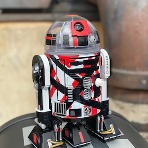 Star Wars Galaxy's Edge Droid Depot Restraining Bolt W/ Magnet - Etsy