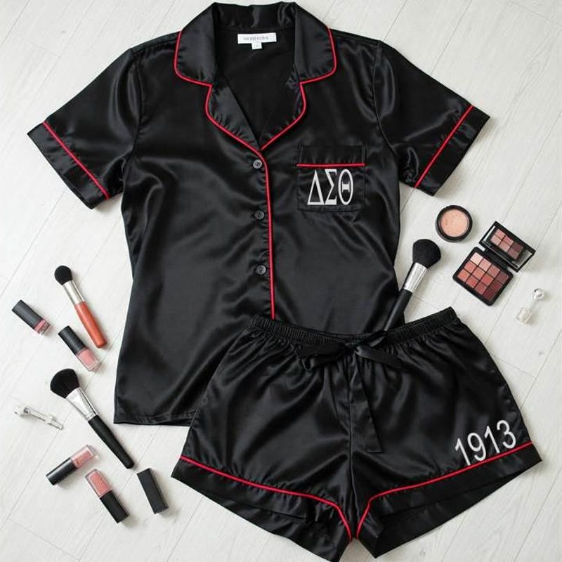 Delta Pajamas Set - Etsy UK